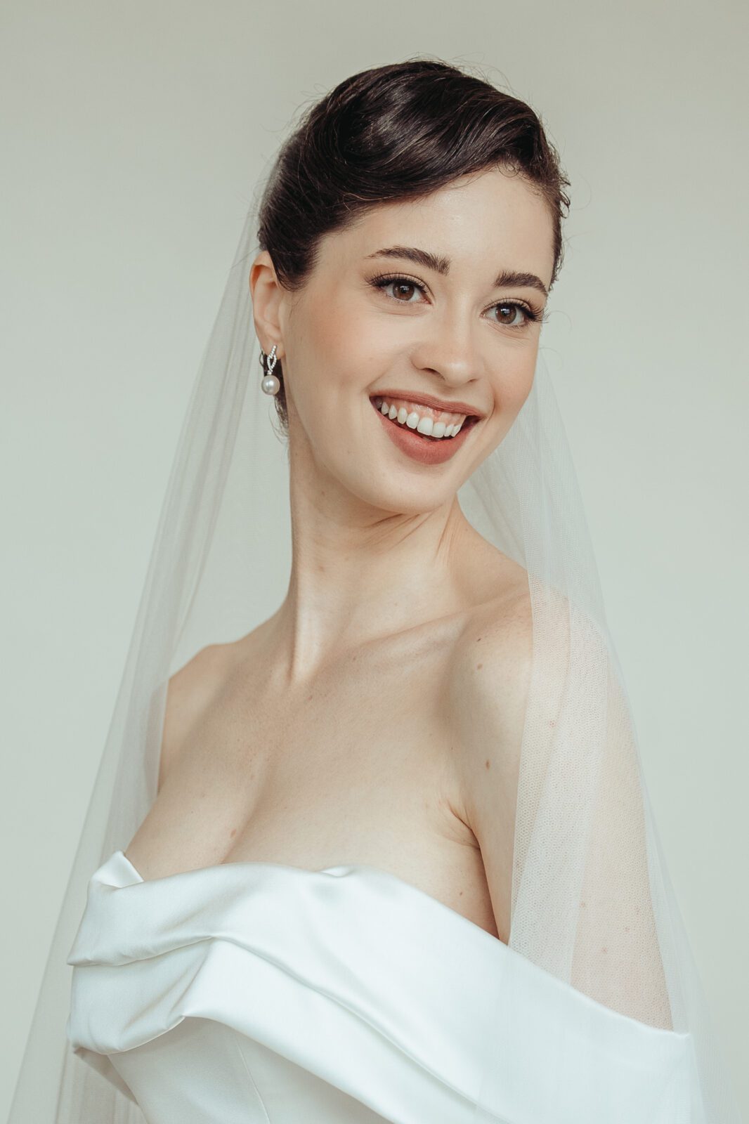 Capturing Timeless Elegance: A Guide to Timeless Bridal Portraits | asteriaphoto.com